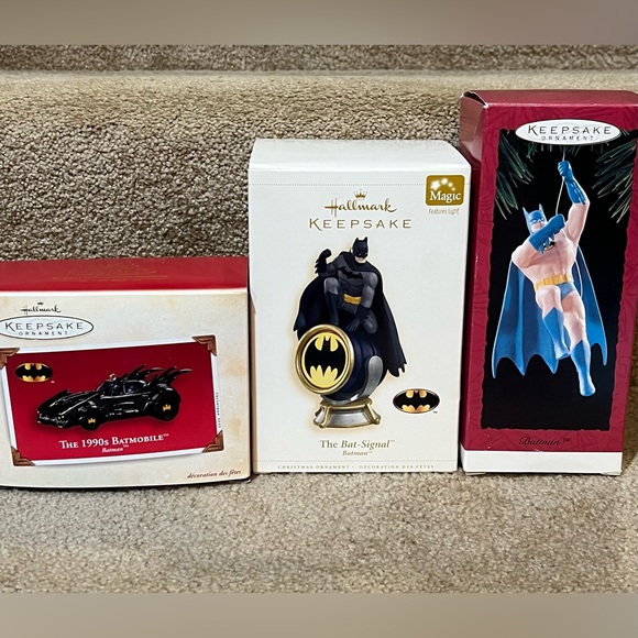 Hallmark | Holiday | Hallmark Batman Lot Of 3 Christmas Ornament Bat ...
